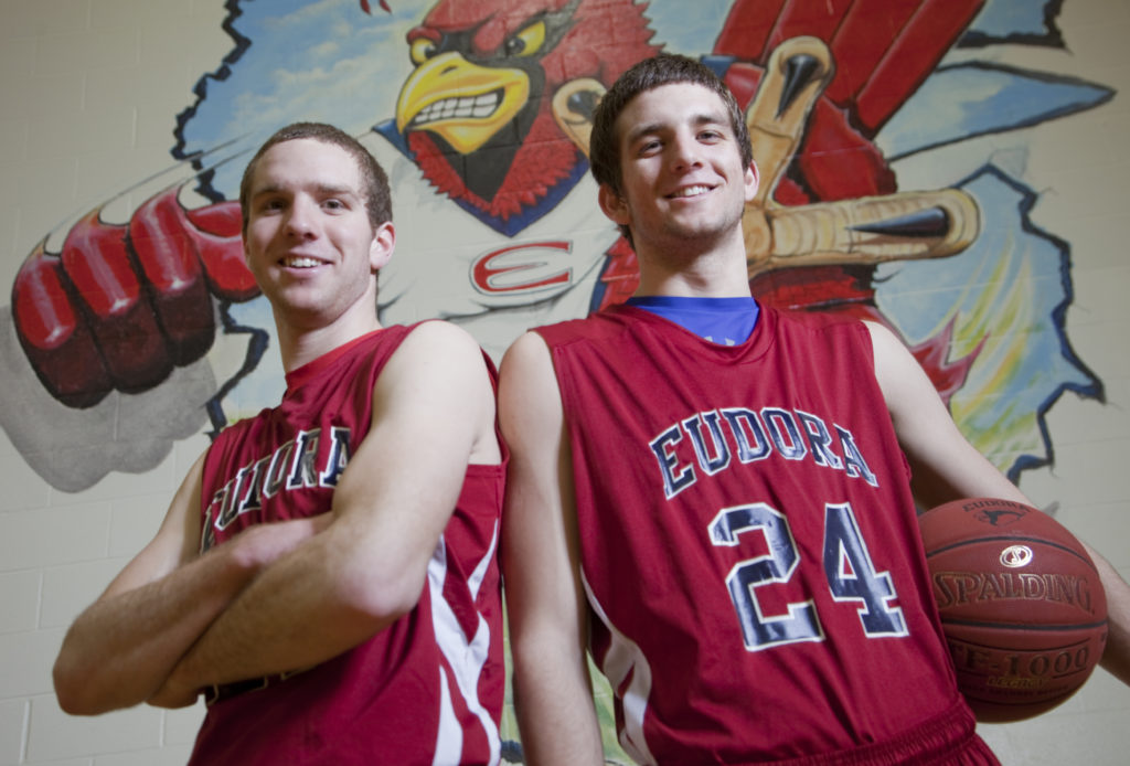 Kin-tested baskets: Ballock brothers push each other, Eudora hoops to ...